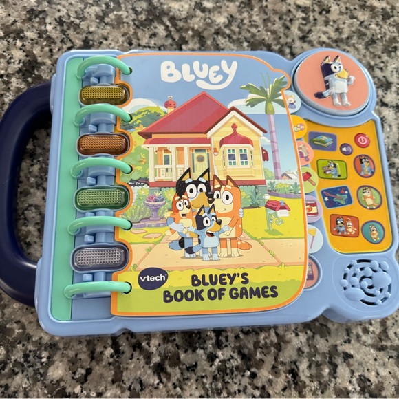Bluey | Toys | Vtech Bluey Interactive Learning Book Blue And Yellow ...
